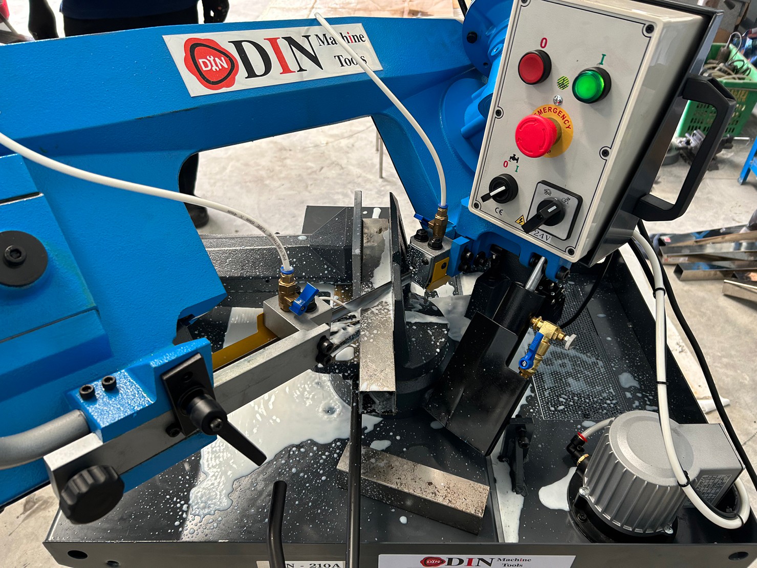 DIN MACINE TOOLS CO.,LTD