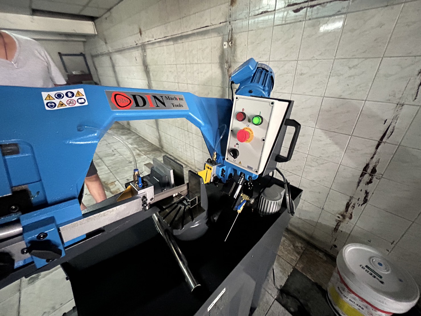 DIN MACINE TOOLS CO.,LTD